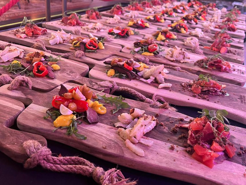 Kerstdiner bestellen in Doetinchem en omgeving in 2024 Woodies Eten en ...